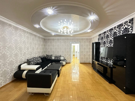 Продвается 3 комнатная квартира