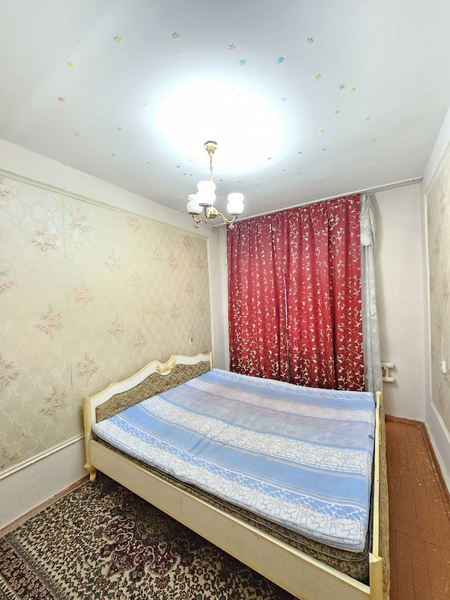 ЧИЛОНЗОР 13 2ком 3этаж срочно продам