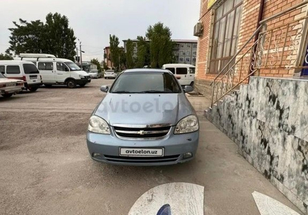 Lacetti 1.8 
Probegi 354000 km 
Rangi d