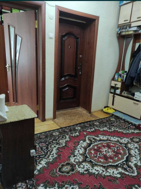 (К128966) Yakkasaroy tumanida 3-xonali kvartira sotiladi