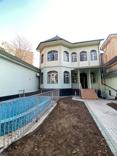 Сдаётся Дом в Центре Метро Космонавты, Яккасарайский район