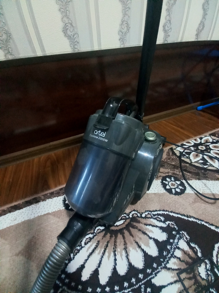 Пылесос Artel продаётся