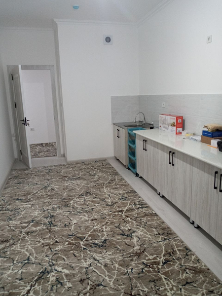 350$ 2 hona 15 etaj oilaga