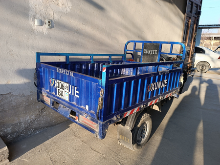 Мотоцикл сотилади. 2200 $