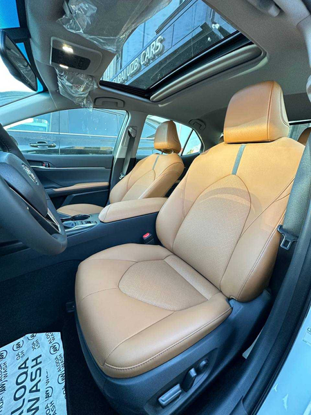 Toyota Camry Hybrid GLE \ На заказ
