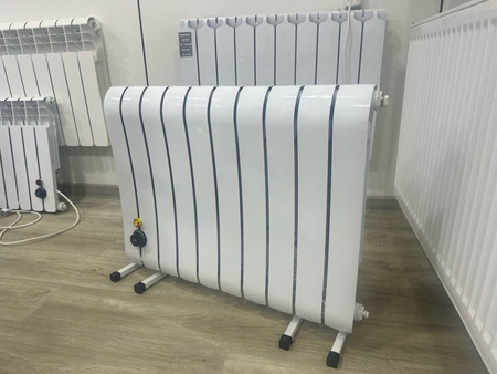 Radyatr maslinni kunlik 3500 rasxod qiladi\\nMaxsus sim bilan o\\\'ralgan