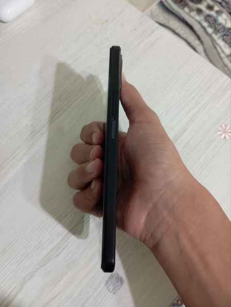 HONOR X8 продается память 128/6 GB