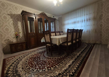 Сдается 2в3 ком квартира Ганга Себзор