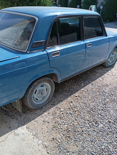 Лада 07. Год вып 1989