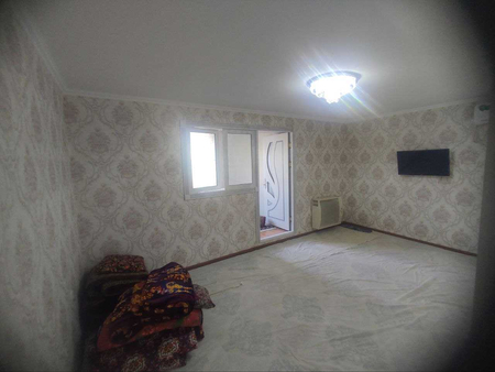 Срочно продаётся 2-комнатная переделанная в 3х квартира
