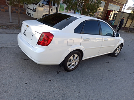 Продаётся Chevrolet JENTRA 3 позиция