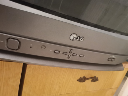 Телевизор LG Maestro