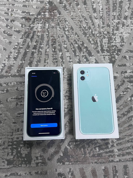iPhone 11 идеалл