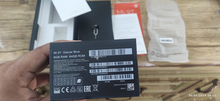 Mi 9t flagman, global versiya 6-64gb