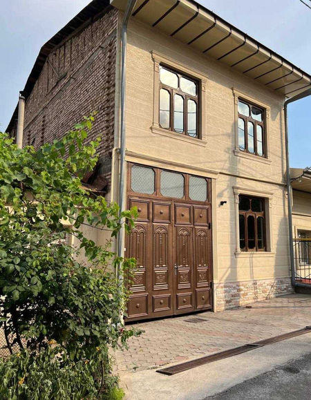 Продается дом в Мирзо Улугбекском районе (Феруза)