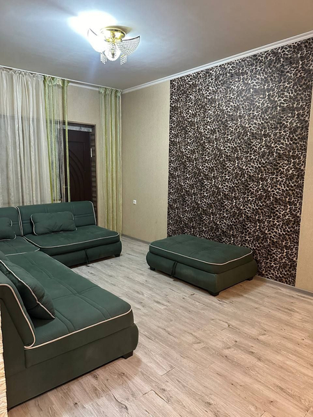 Продам 2 ком юнусабад 12 квартал
