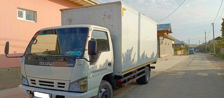 Isuzu NQR71 PL изотермик
