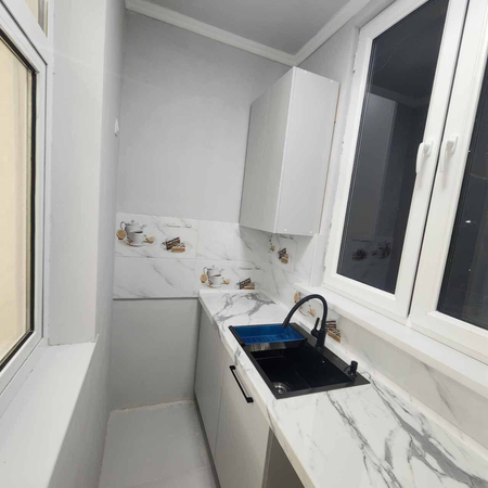 Mirzo-Ulugbek 1v2/2/3. 30m². EVRO. Or/r INSTETUT KULTURI. Z