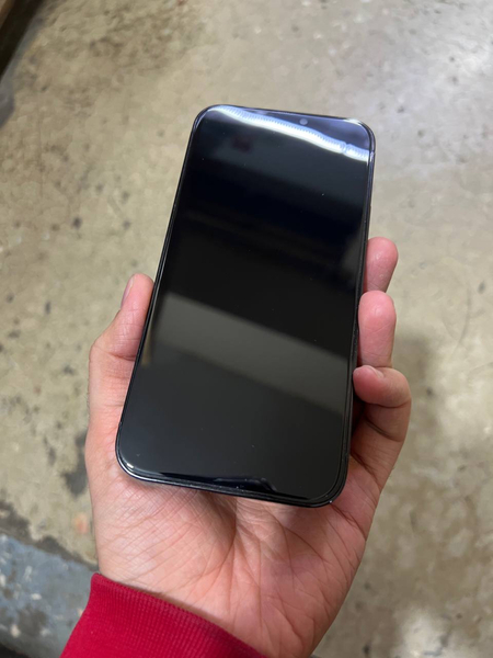 Iphone 12 pro с гарантией