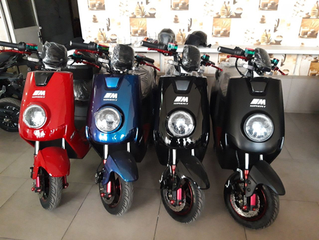 Elektro skuter bmw