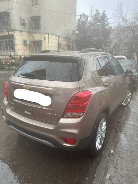 Tracker 1  в идеальном состоянии,  пробег 39000