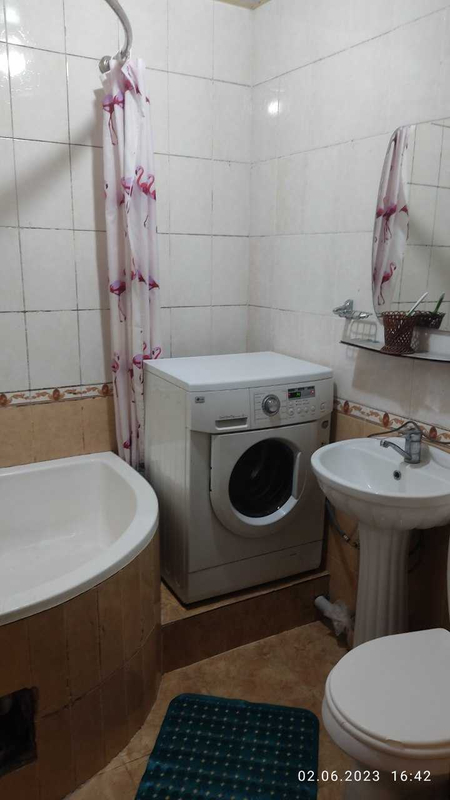 Yunusobod 8 kvartal 2/1/9.