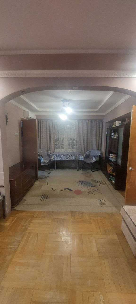 Продается 4-х комнатная Ц 1, общ.пл.116 кв.м