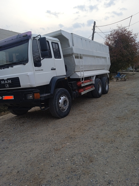 Man 26 280 yili 2013