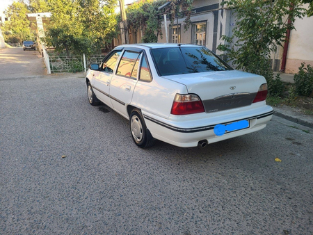 Nexia 1 sons Daewoo