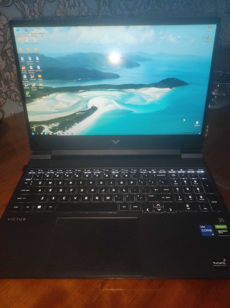 Ноутбук Victus HP core i5