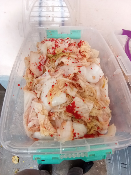 Tuzlamalar bor bochkada tayyorlangan