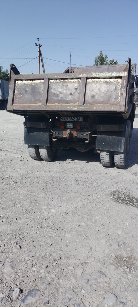KAMAZ samasval sotiladi