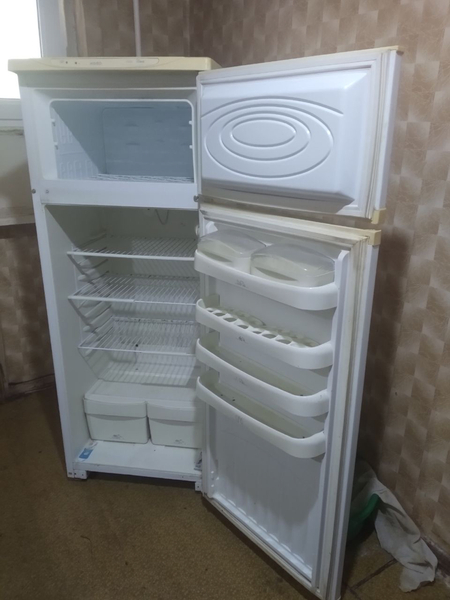 Продам холодилтник