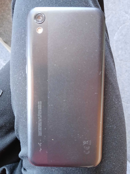 Honor 8s  xotira 2/32