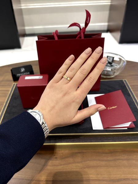 NEW Кольцо Cartier LOVE B408520