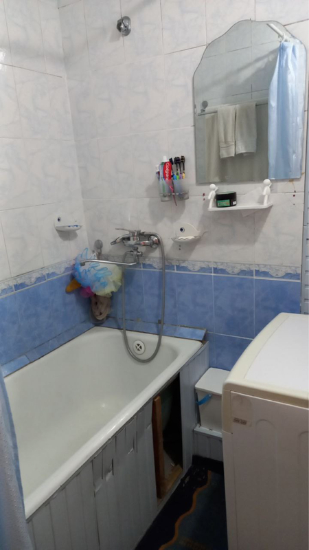 Kvartira sotiladi 2 xonali