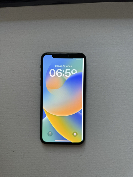 Продам Iphone X 64 gb