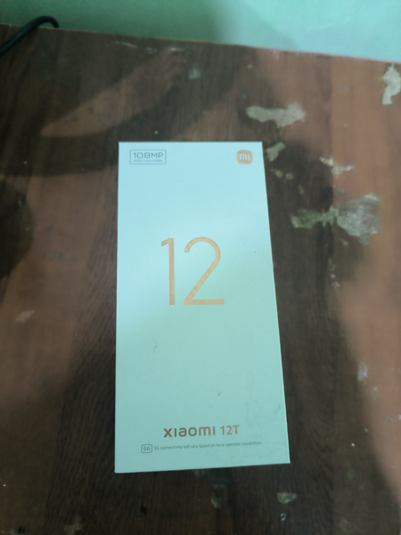Xiaomi 12T flagman smartfon