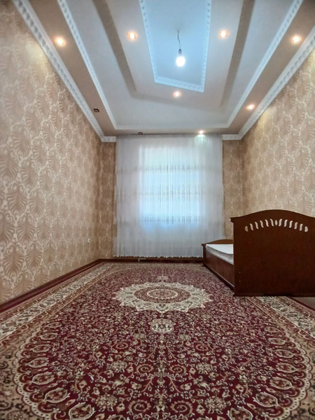 Срочно продается коттедж «Ийк-Ота» 6 соток рядом с куйлюк катта бозори