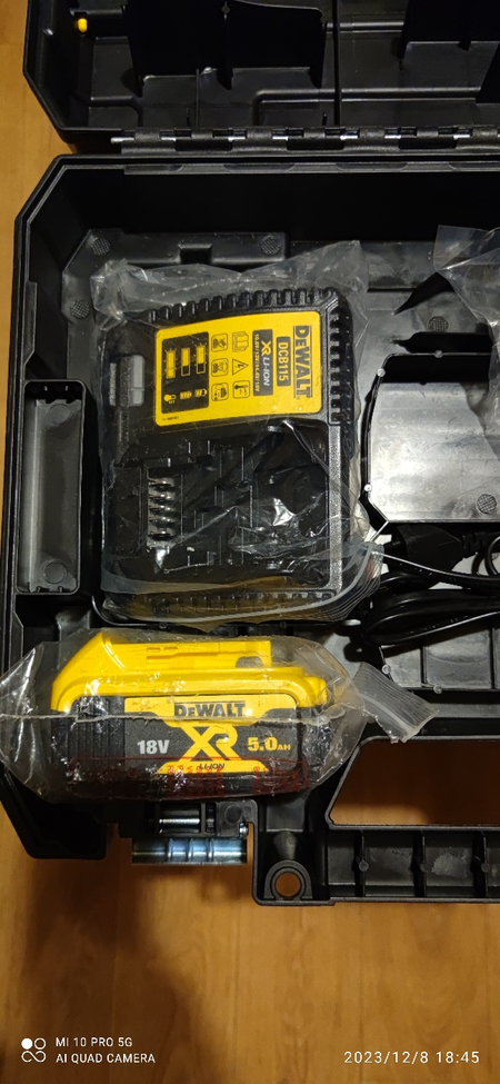 DEWALT..18.v.5.0.AH.