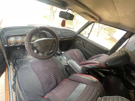2103 lada juguli sotiladi