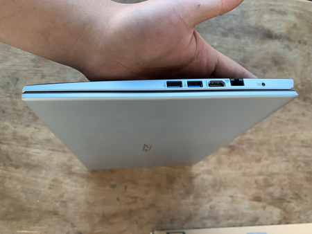 Srochno sotiladi  Acer i5