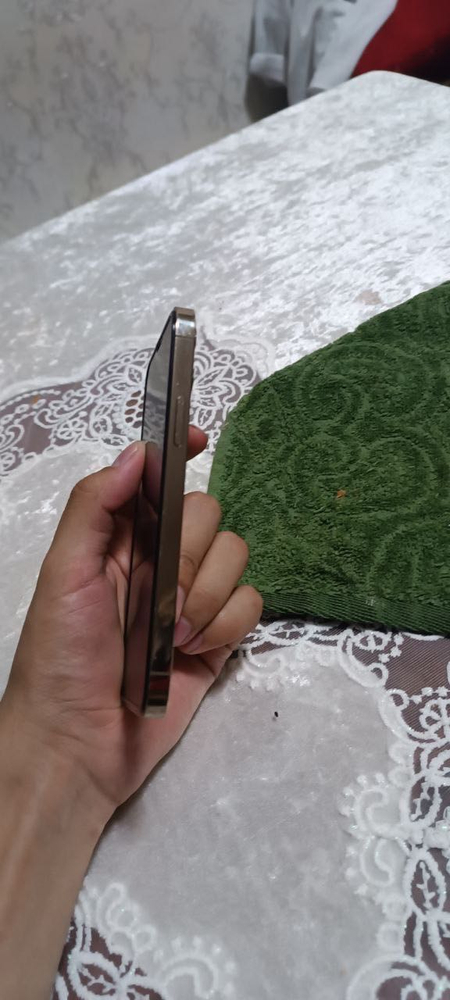 Iphone 12 pro sotiladi