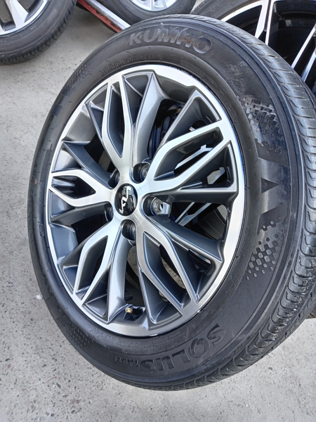 Kia-5 diska Balon orginal Xolati idial R17