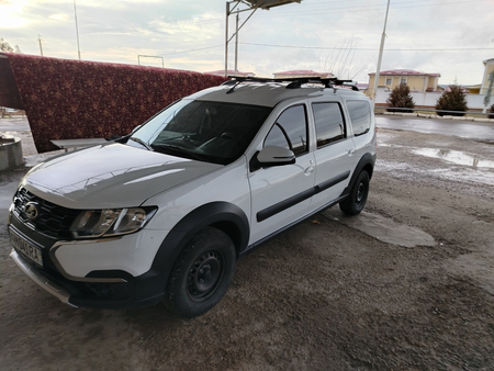 Lada largus cross 2021
