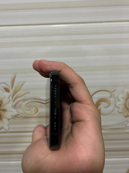 14 pro 256 gb  ZP/A 88 yomkst