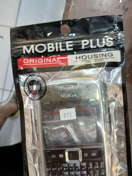 Assalom alekum Nokia uchun Original korpuslar sotiladi kop modellarga