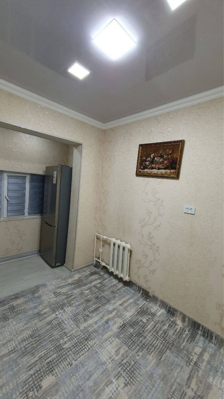 2/8/9/// Продаётся на Ойбек ор р савдогар банк