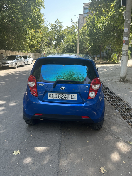 Срочно продается CHEVROLET SPARK 2013г Механика 1.25