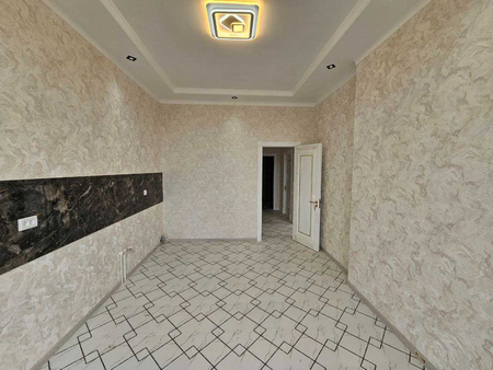 2 xonali 75m² 8-qavat uy sotiladi